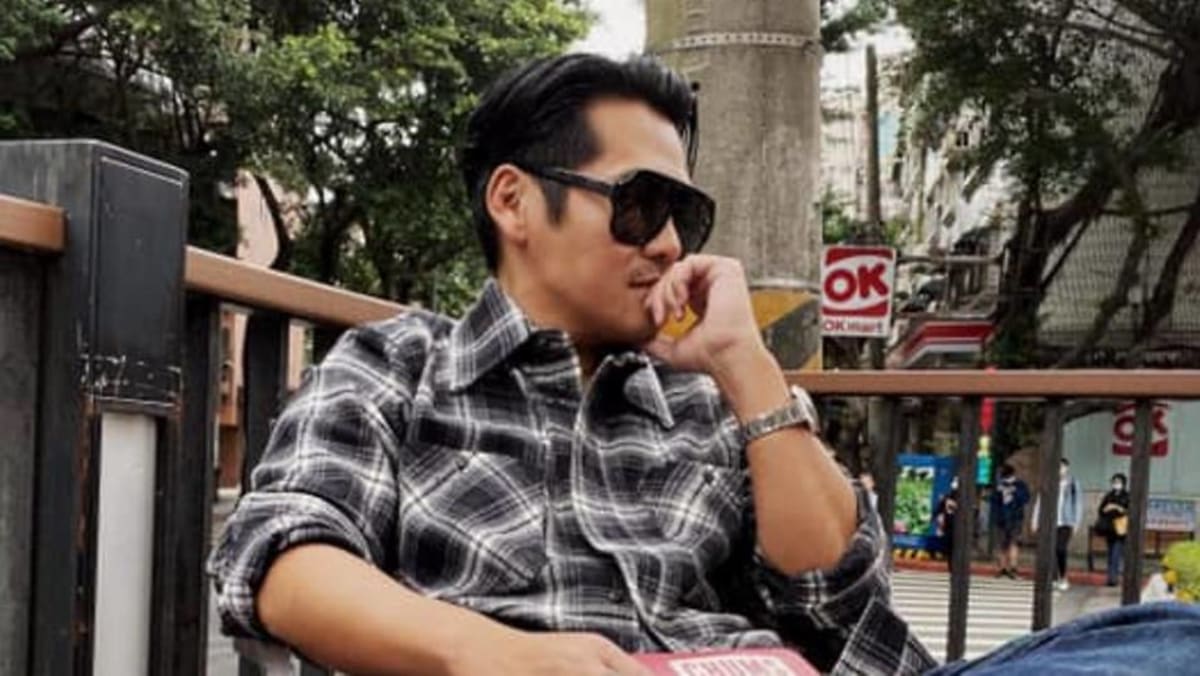 Singer Gary Chaw saves stray dog hit by car, wants to find person ...