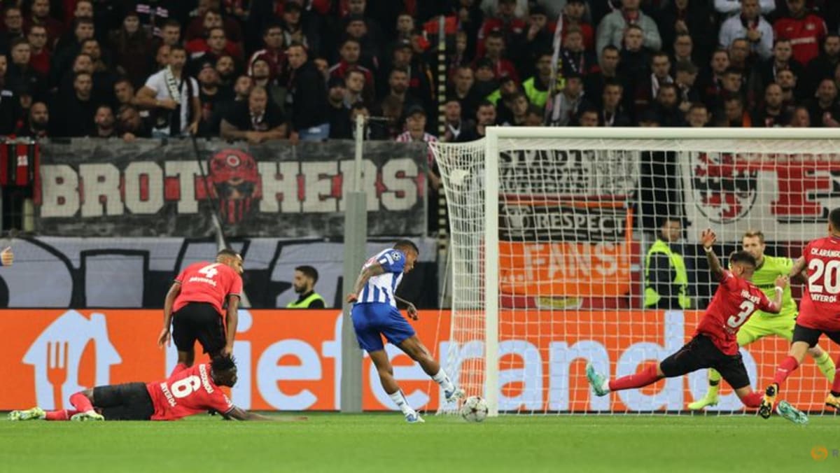 Porto's Galeno sparkles in 3-0 win at Leverkusen - CNA