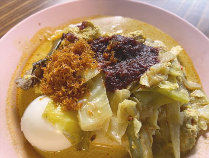 Java Corner’s lontong and sotong: Perfect rainy day breakfast combo in Stirling Road - CNA Lifestyle