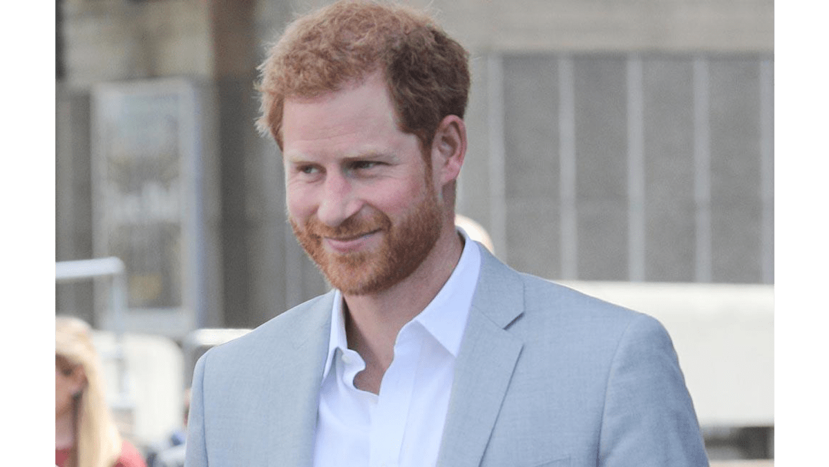 Prince Harry reveals his son is 'getting so big' - 8days
