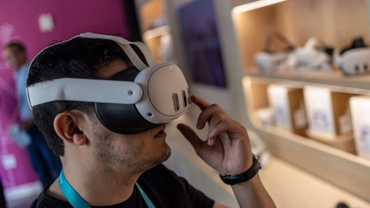 Meta unveils AI assistant, Facebook-streaming glasses - CNA