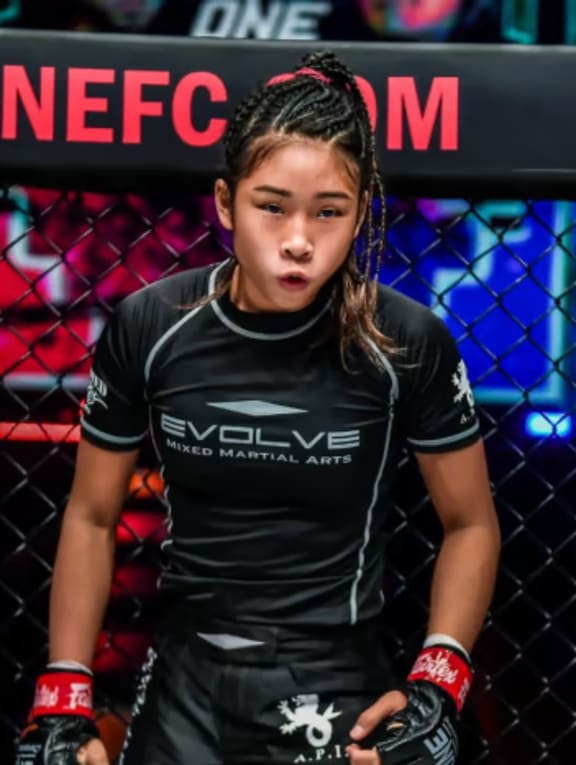 MMA fighter Victoria Lee dies at 18 - TODAY