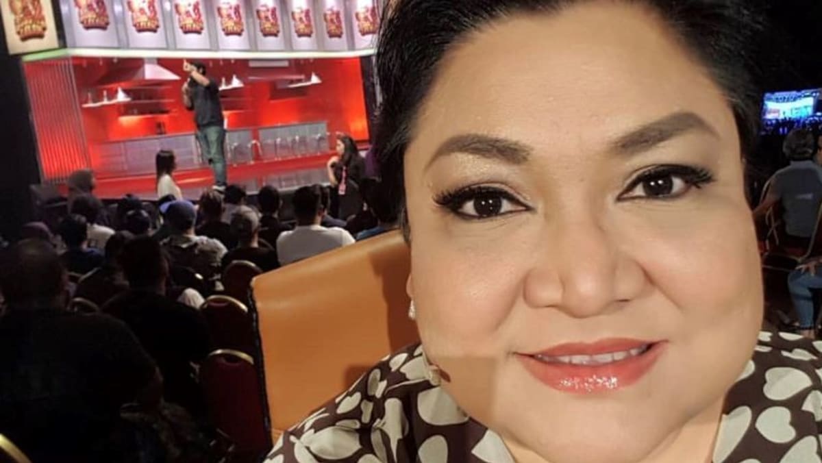 Artis popular M'sia Adibah Noor kongsi pengalaman hidap Bell's palsy ...