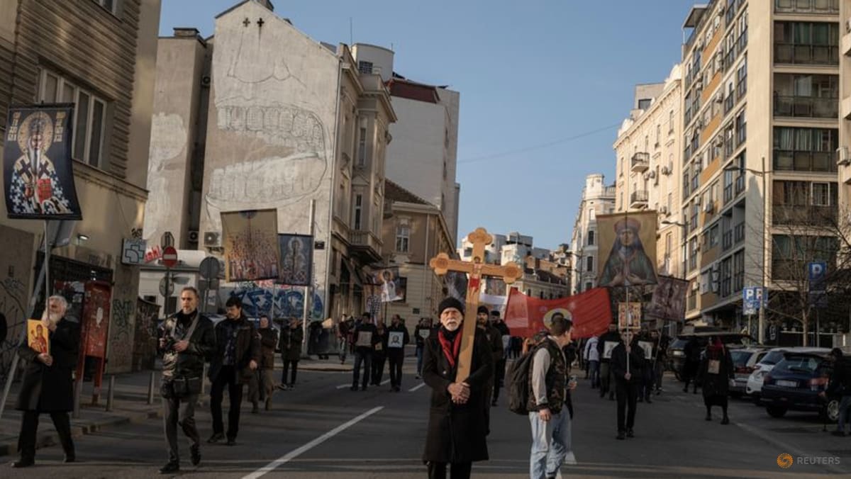 Serbian nationalists march in protest against Kosovo talks - TODAY