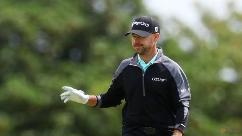 American Harman in league of his own with five-stroke Open lead - CNA