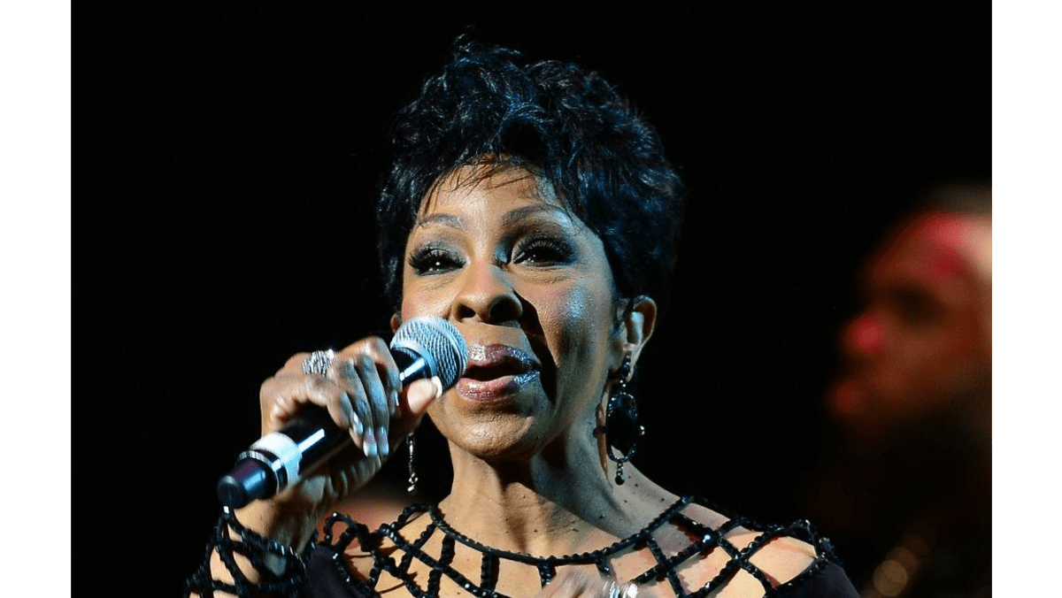 Gladys Knight's national anthem vow - 8days Gladys Knight's national anthem vow - 8days