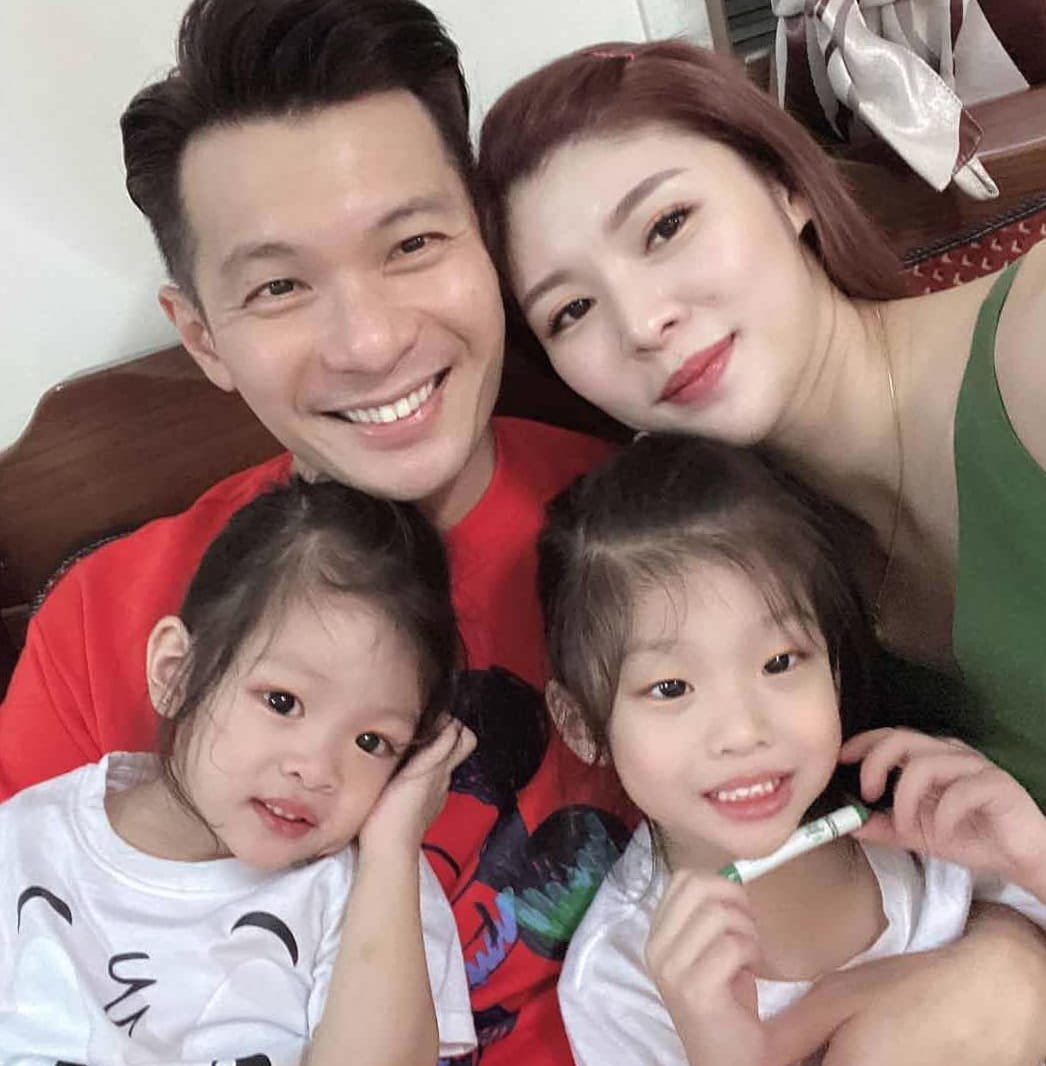 Shaun Chen, 42, Got To Know His 31-Year-Old Wife By Sliding Into Her ...