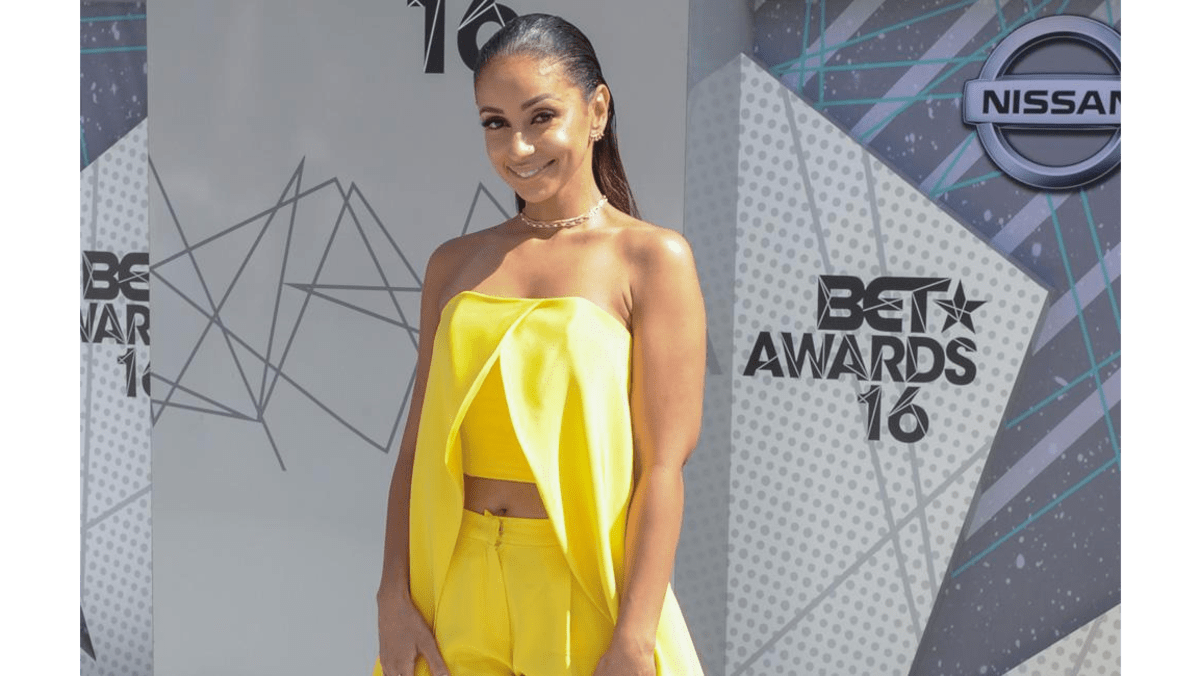 Mya: Women are divided in the music business - 8days