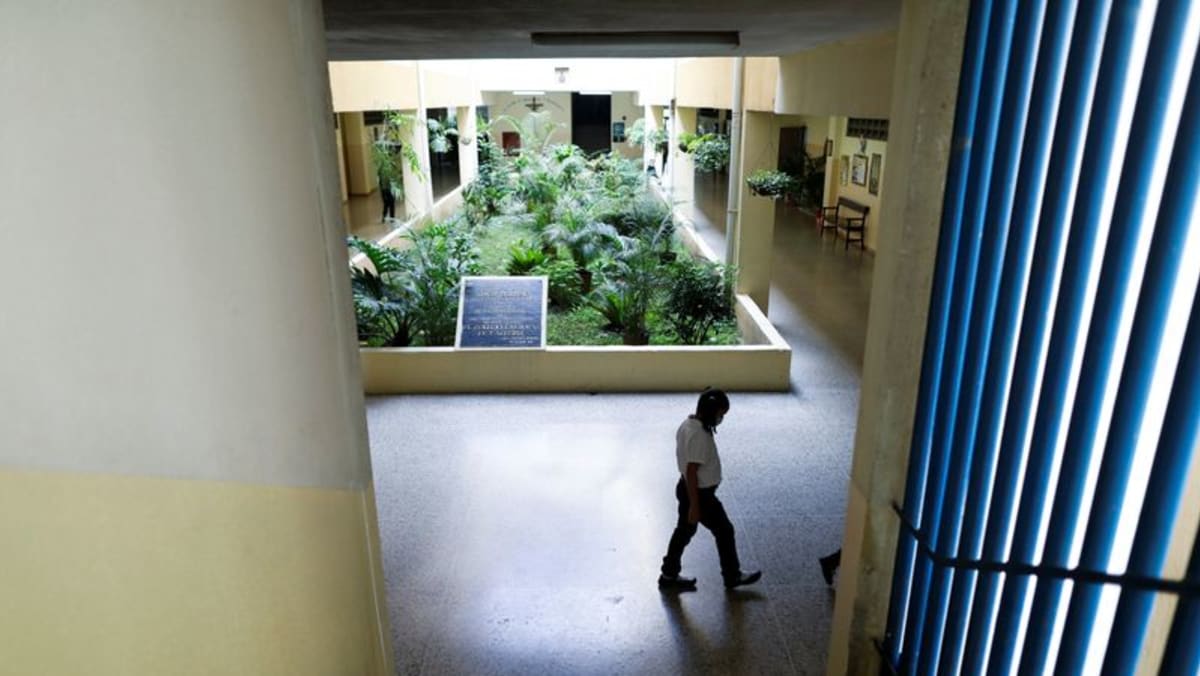 Millions of Venezuelan students return to school after COVID-19 ...
