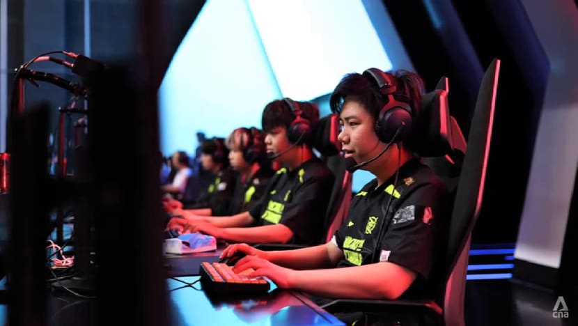 China's e-sports potential grows, with degree courses and hotels ...