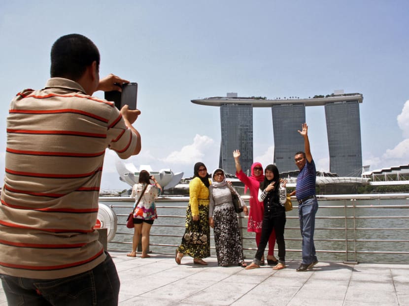 More tourists visited Singapore in first half of 2019 but spent less ...