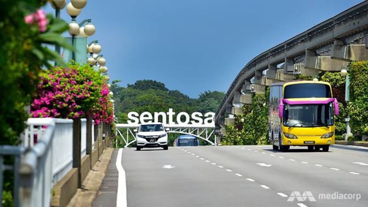 Sentosa dibuka seperti biasa meski langkah keselamatan diperketat ...