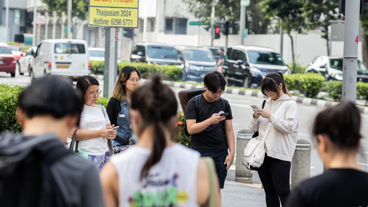Youths in Singapore more likely to report higher levels of social ...