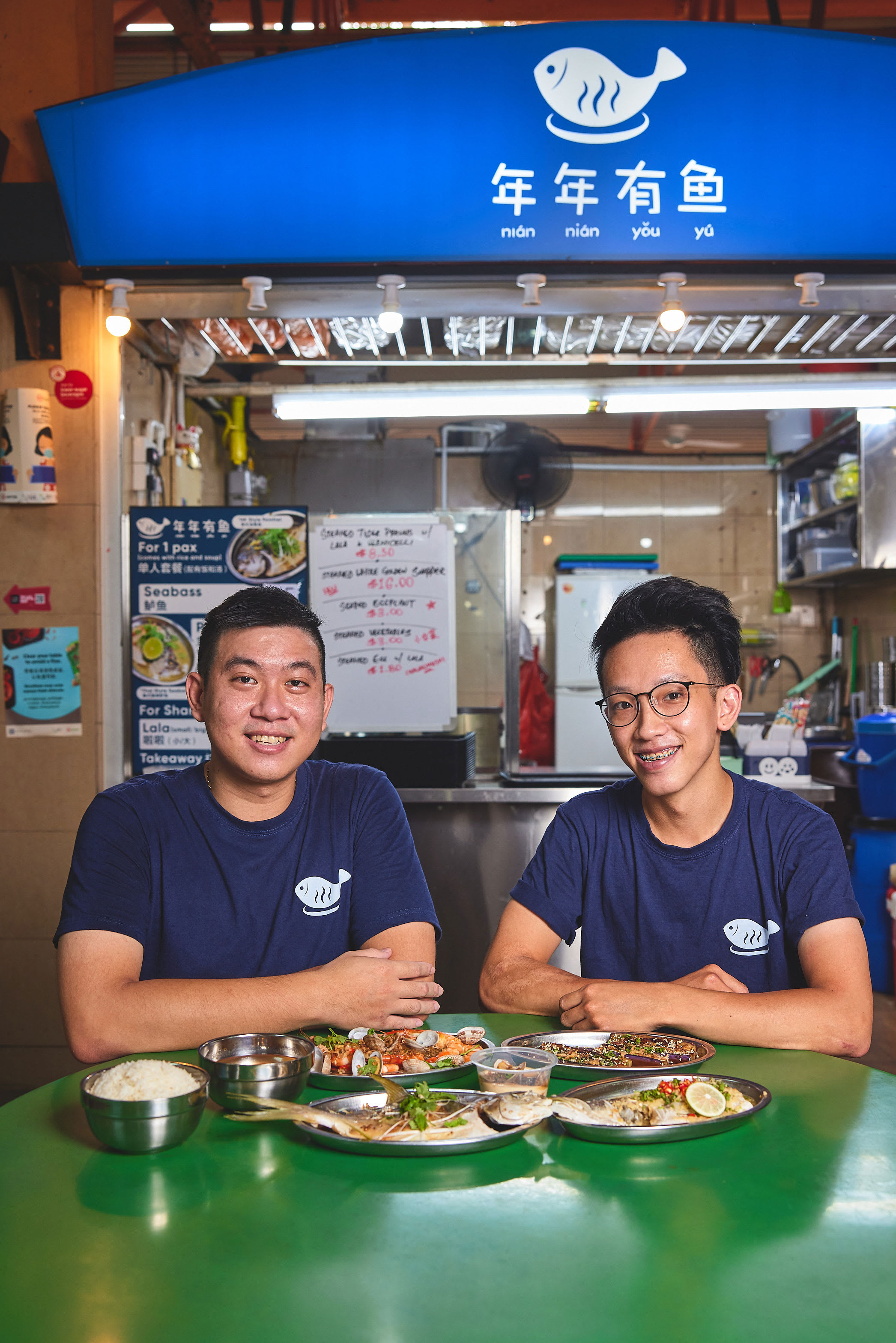 Chef Leaves One Michelin-Starred Restaurant To Open Hawker Stall ...