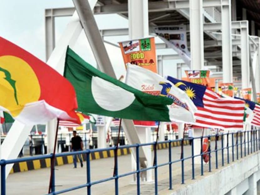 UMNO, PAS at odds over seat allocation in Johor polls - CNA Lifestyle