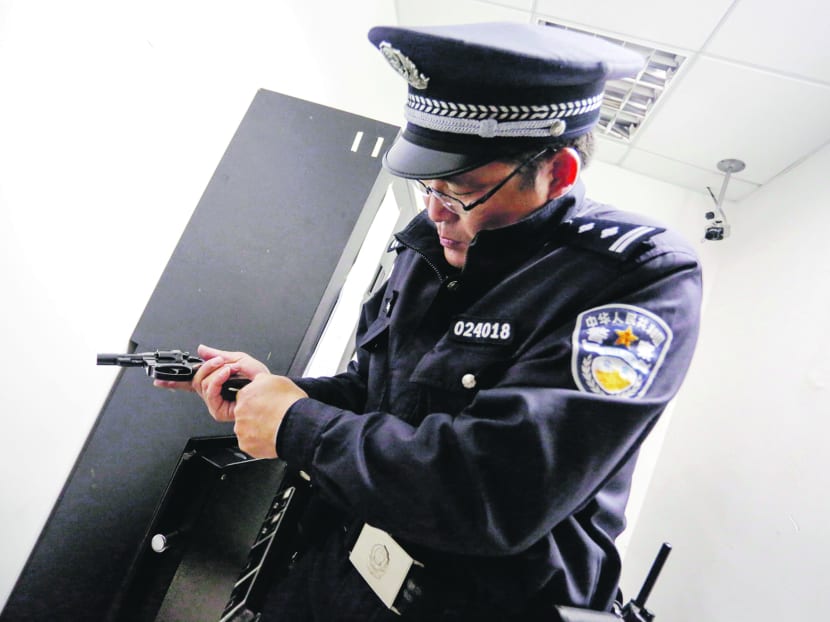 More shootings in China after police officers get guns - TODAY