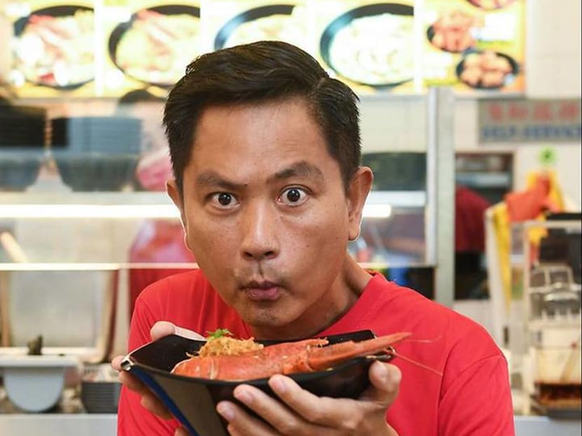 Chew Chor Meng Opens Hawker Stall Selling $4.50 Lala & $16 Lobster Pao ...