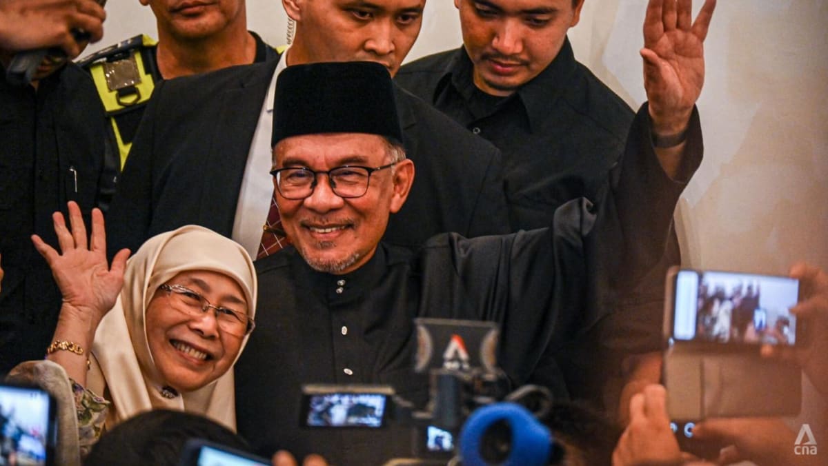 Malaysia PM Anwar pays tribute to wife Wan Azizah on her birthday - CNA