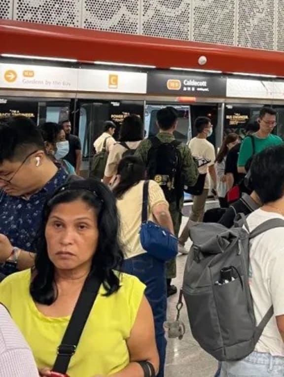 Train fault causes peak-hour delay on Thomson-East Coast MRT line - TODAY Train fault causes peak-hour delay on Thomson-East Coast MRT line - TODAY