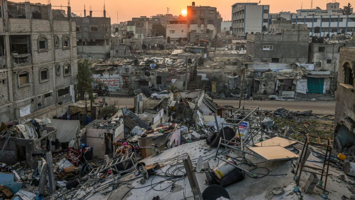 Fireworks, war and quakes as world tumbles into 2024 - TODAY