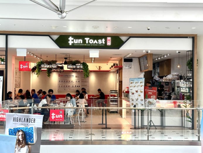 Which one has the best kaya toast set? Ya Kun Kaya Toast, Toast Box ...