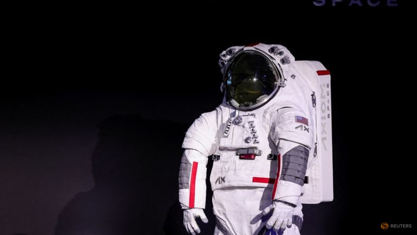 Prada and Axiom Space aim for the moon with new astronaut suit - CNA Prada and Axiom Space aim for the moon with new astronaut suit - CNA