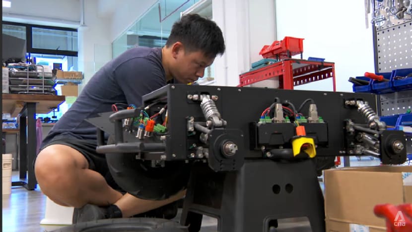 Singapore turns to robots to attract talent, help firms tide through ...