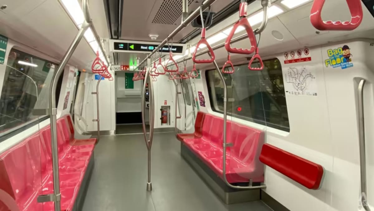 More cabin space on new MRT trains for North-South, East-West Lines - TODAY
