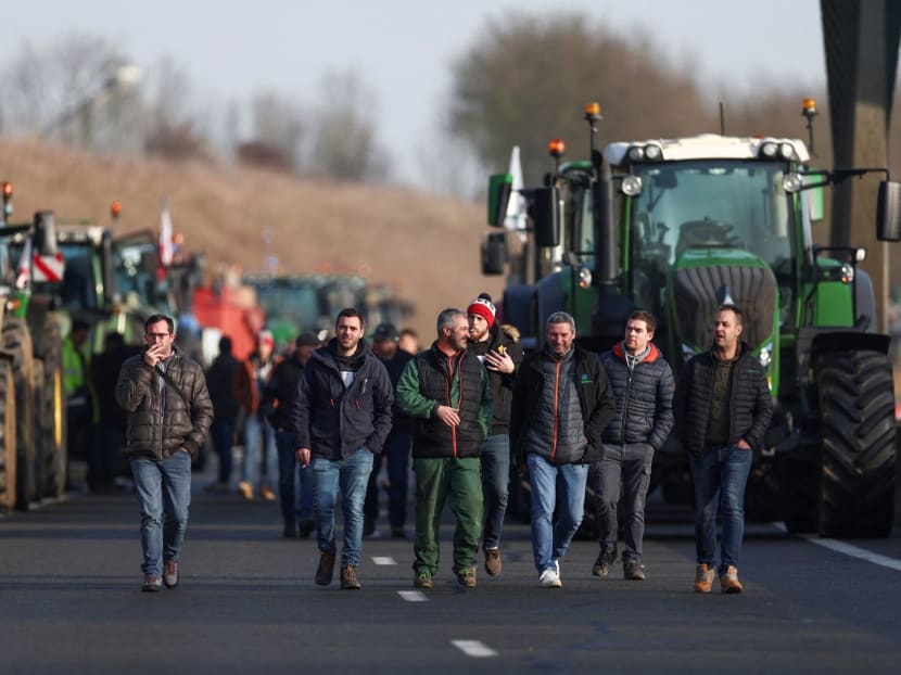 Why farmers are protesting in Europe - TODAY