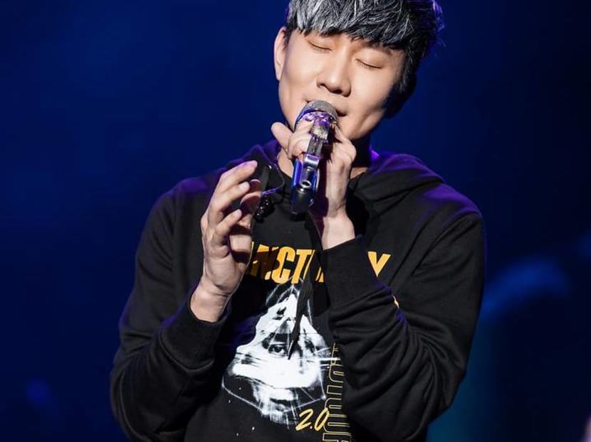 JJ Lin Was Born To Perform At Singapore's National Stadium - TODAY