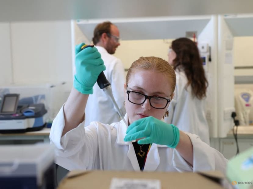 Lab crunch: British science has nowhere to go - TODAY