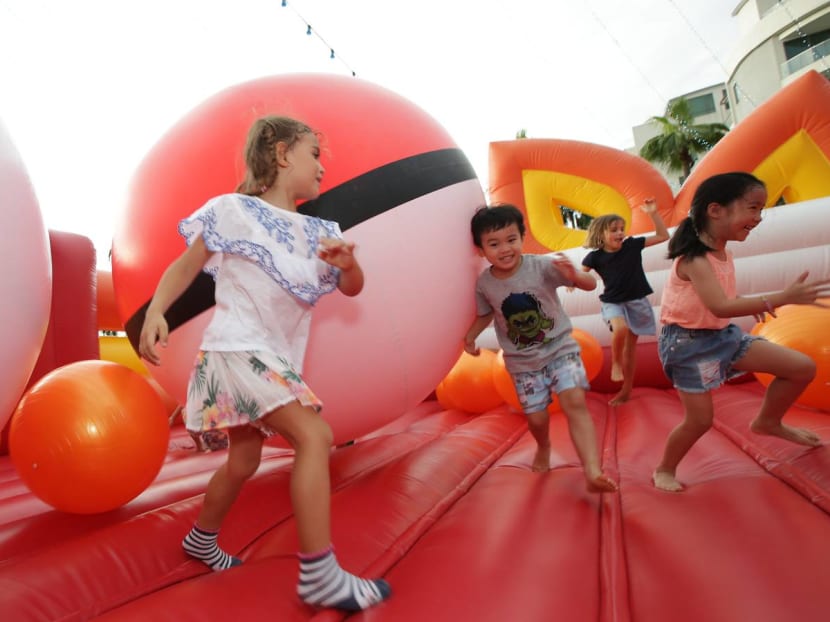 13 Photos From The Pokemon Carnival, Where Giant Lapras And Pikachu ...