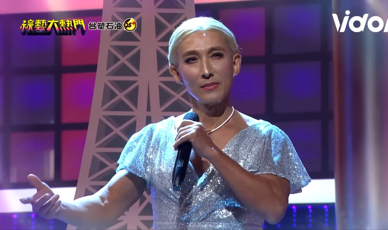 Taiwanese Fitness Coach Pan Ruodi Going As Celine Dion Is One Of The ...