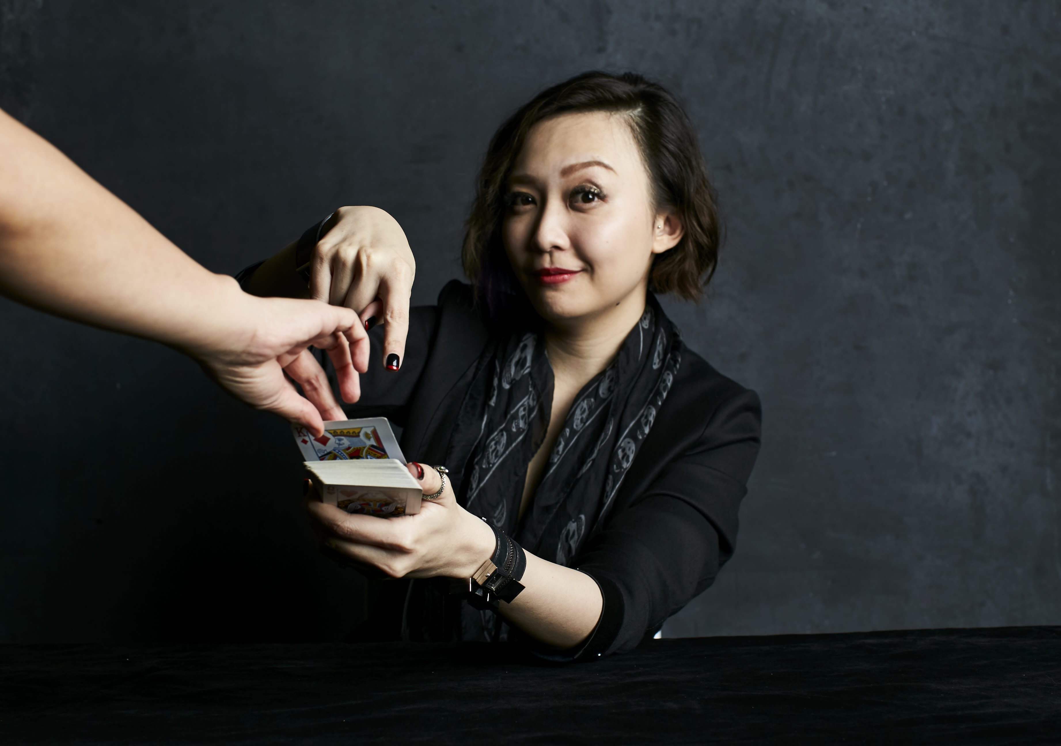 Learn A Magic Trick In Six Steps - 8days