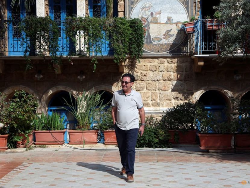 Lebanese businessman flees Sudan conflict to a nation in economic ... Lebanese businessman flees Sudan conflict to a nation in economic ...