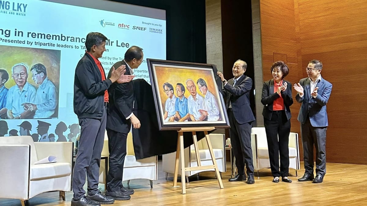 Hubungan baik pihak majikan dengan pekerja hasil visi LKY: Tan See Leng ...