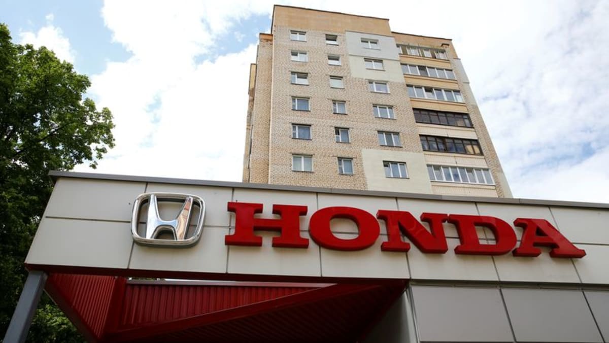 Honda among six F1 engine manufacturers for 2026-30 - CNA