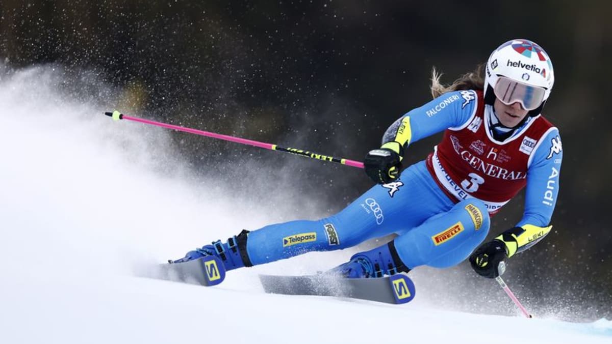 Alpine skiing-Italy's Bassino wins by a whisker in Sestriere - CNA