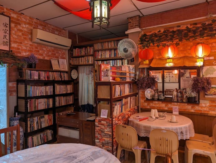 Plum Village: Meet the 78-year-old keeping alive one of Singapore's last Hakka restaurants - CNA ...