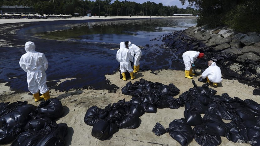 Oil spill: Dredger hitting stationary tanker was not due to port ...