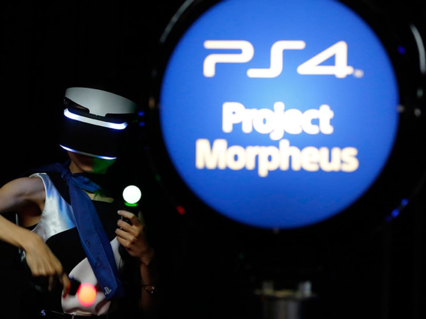 Sony to debut virtual reality headset by 2016, Yoshida says - TODAY