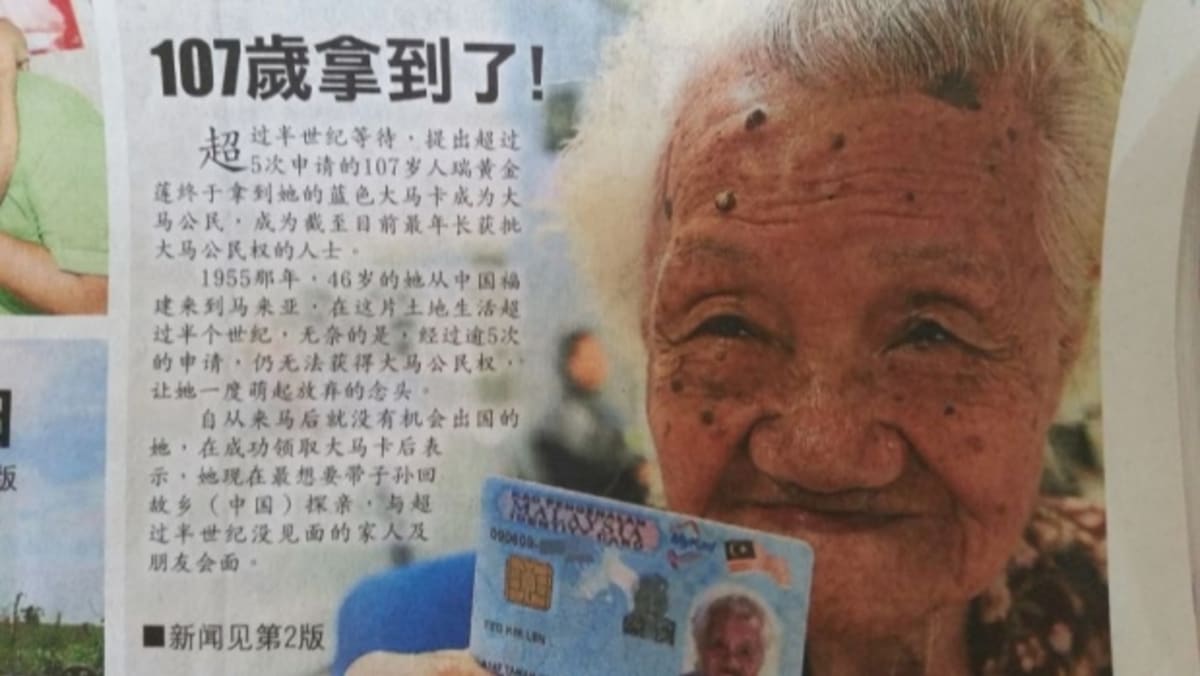 107-year-old woman finally gets Malaysian IC after five attempts - TODAY