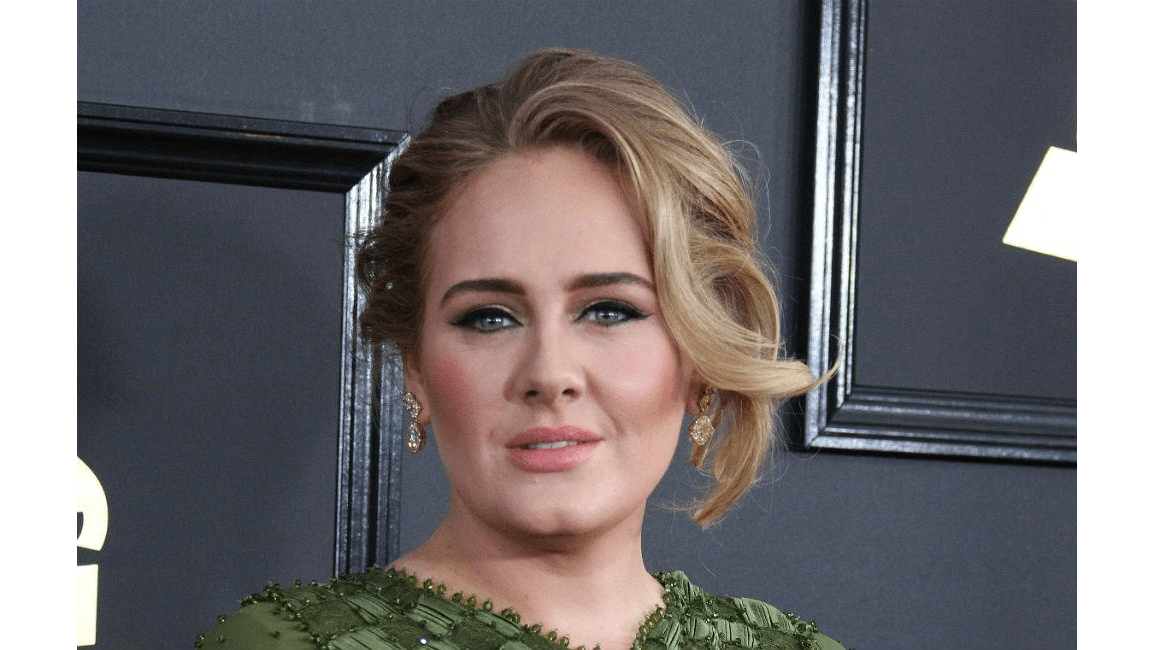 Adele confirms marriage? - 8days