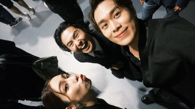 夺金曲35“年度歌曲”挨酸 告五人正面回应 - vibes by 8world