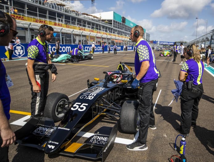 W Series champ Jamie Chadwick dreams of becoming the first female ...