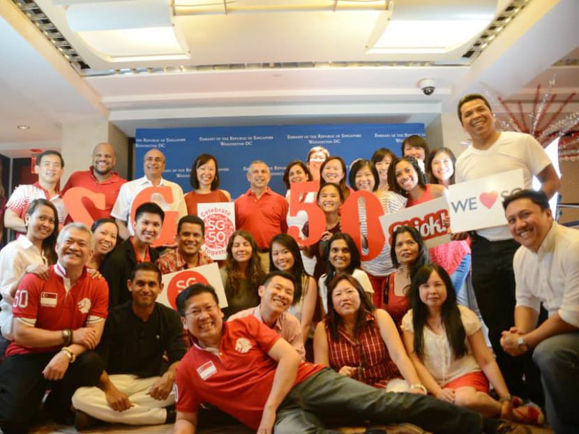 Gallery: Singaporeans around the world celebrate SG50 - TODAY