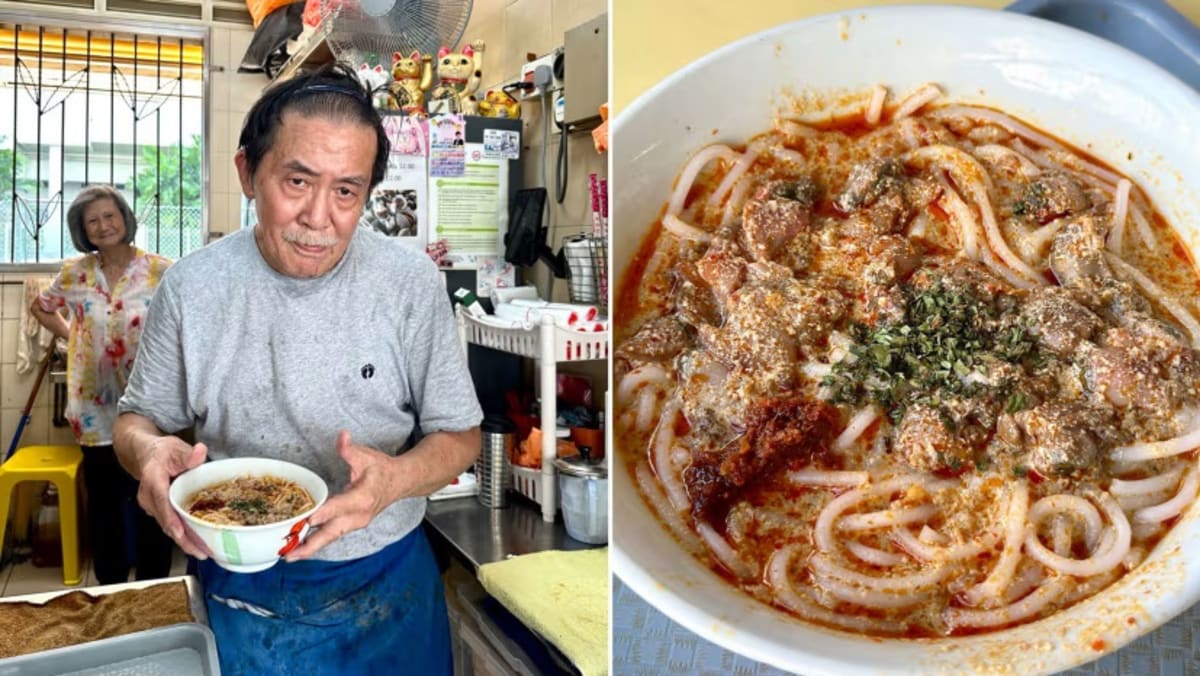 Love 'hum'? This hawker at Havelock Road sells S$6 'only cockles' laksa ...