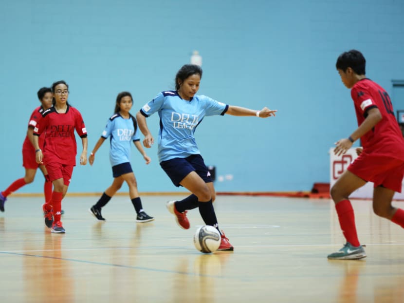 Girls join football competition for the first time - TODAY
