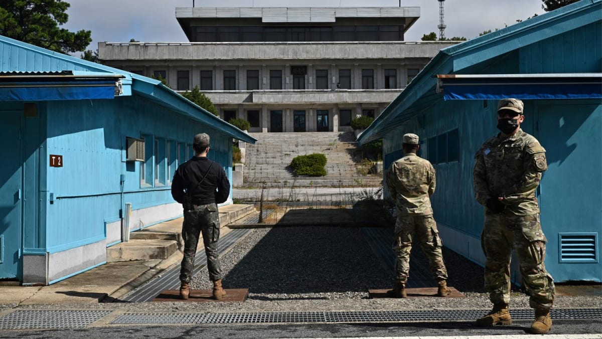 North Korean balloon briefly spotted over South Korea, Seoul says - TODAY