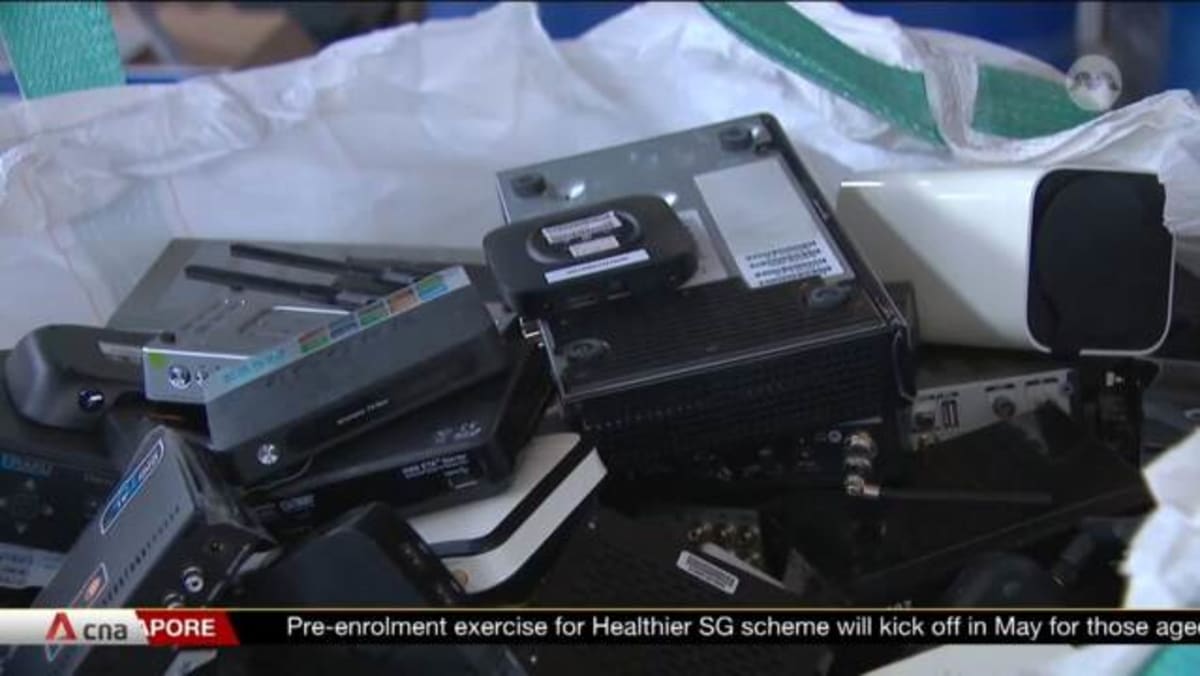 More people in Singapore recycling electronic waste | Video - CNA